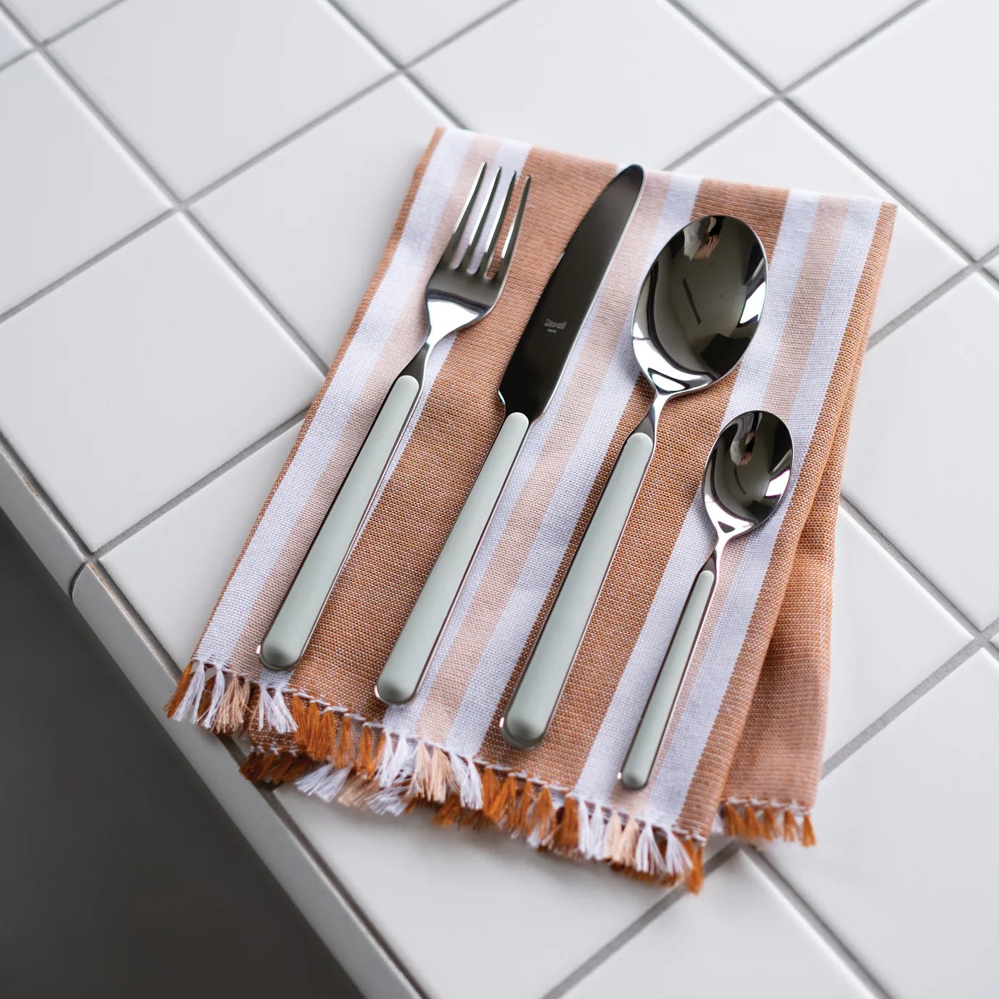 Otto's Corner Store - Cutlery